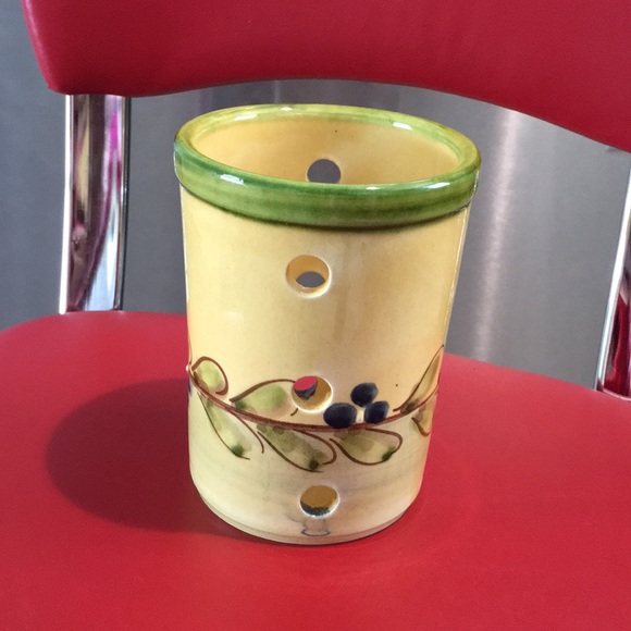 Kitchen | Handmade Spanish Ceramic Garlic Keeper | Poshmark